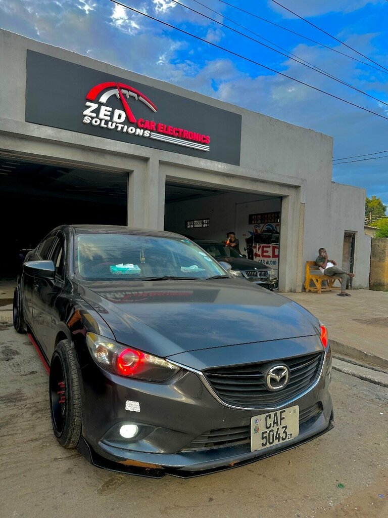 Oto aksesuarları Zed Car Electronics Solutions, Lusaka, foto