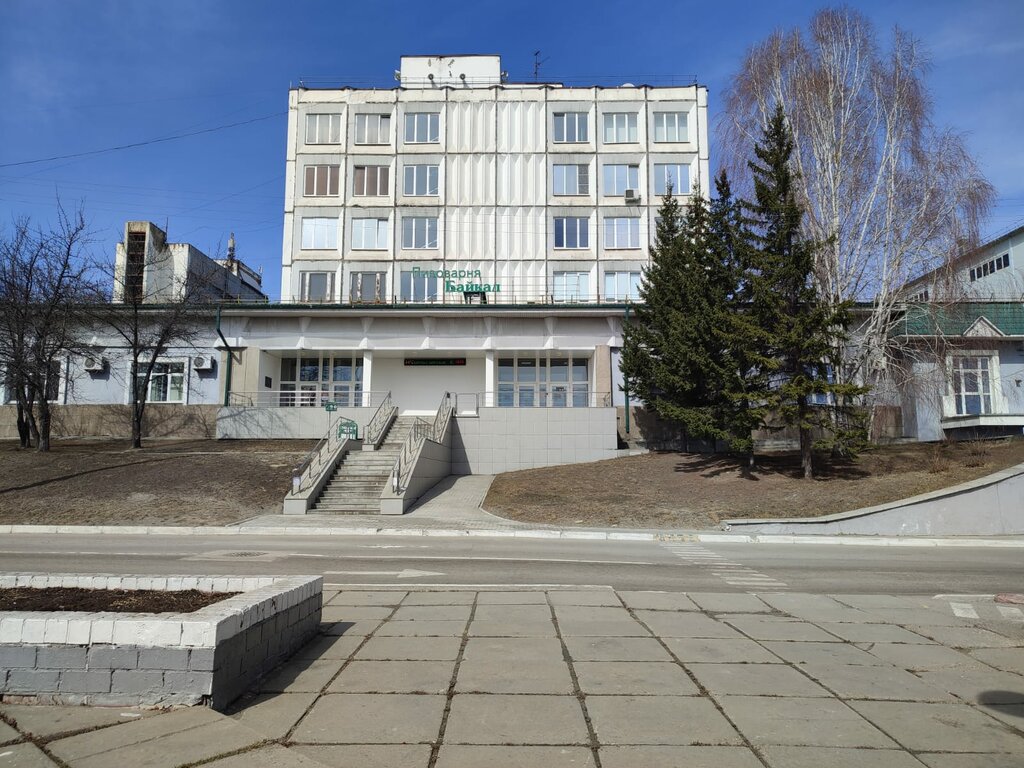 Bira fabrikası ООО Объединенные Пивоварни, филиал Байкал, İrkutskaya oblastı, foto