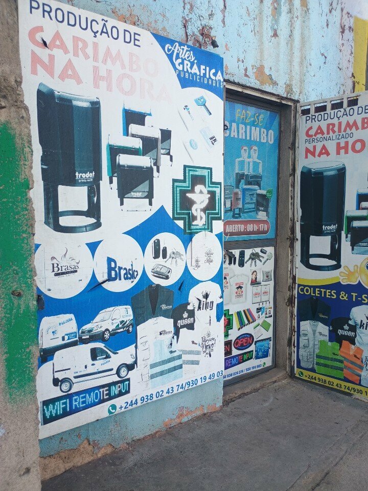 Grafik tasarımcılar Artes Gráficas, Loanda, foto