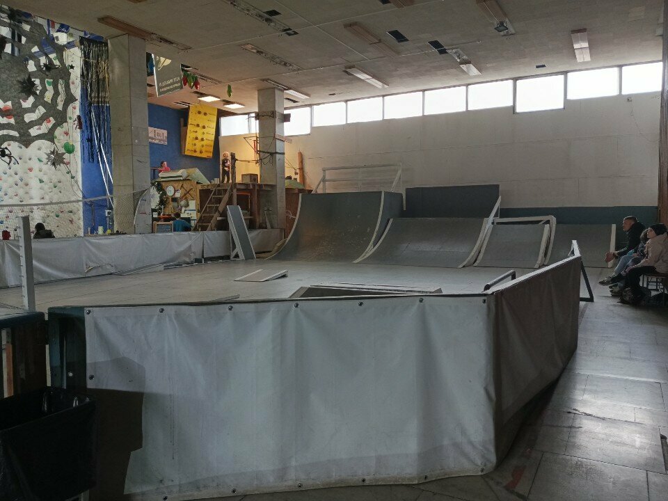 Kaykay parkı Скейт-парк, Tolyatti (Togliatti), foto