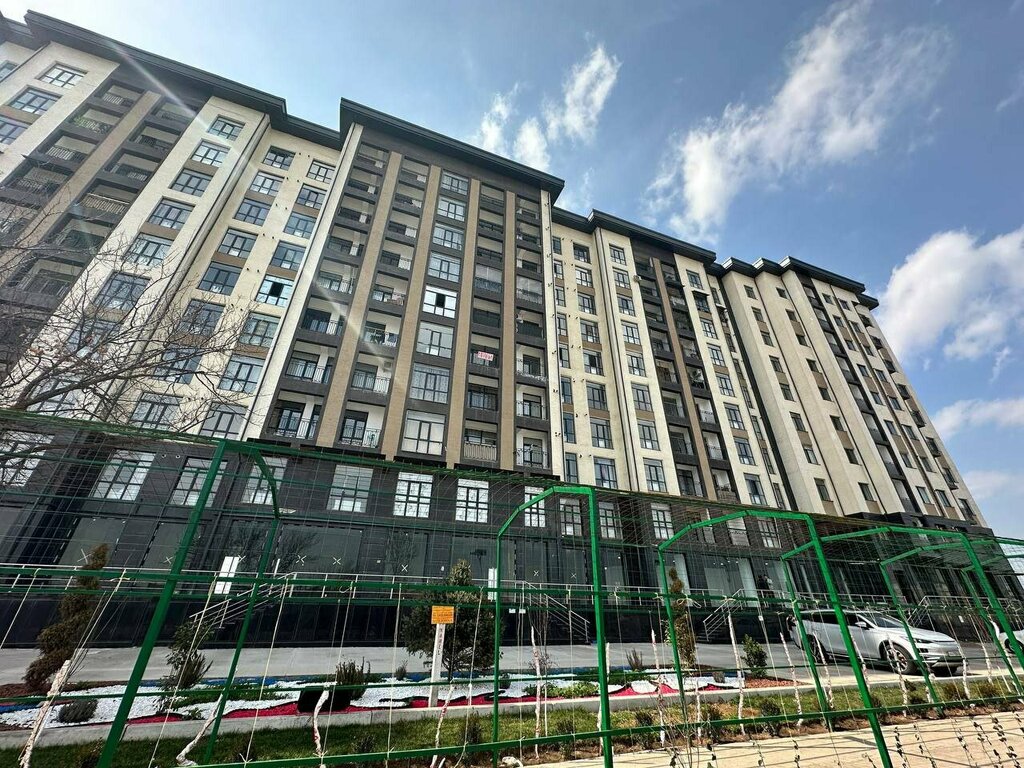 Konut blokları Nurafshon Palace, , foto