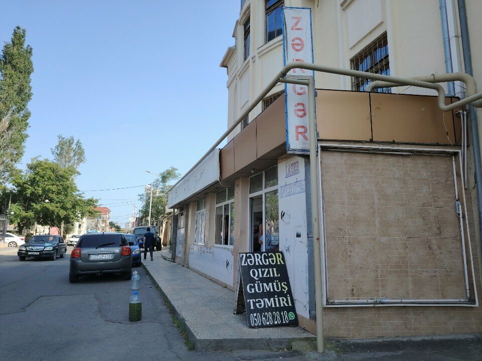 Kuyumcu atölyeleri Zərgər, Bakü, foto