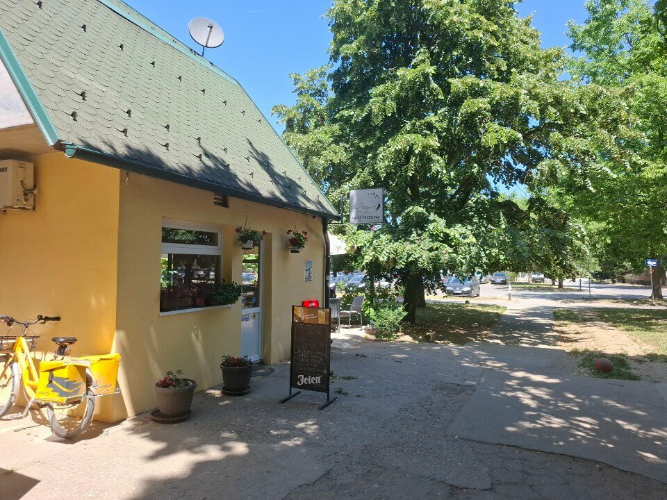 Restoran Restoran Merak, Güney Backa İlçesi, foto