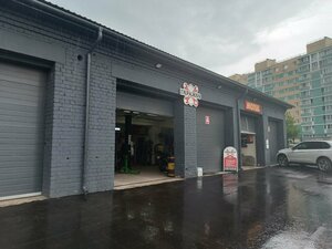 Garage69 (Rotmistrova Street No:29А), otomobil servisi  Tver'den
