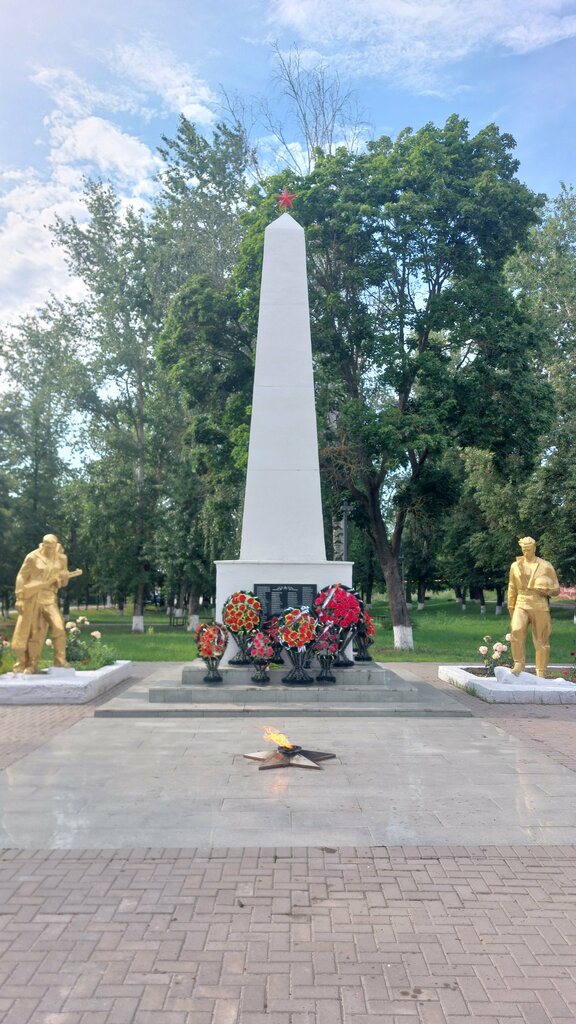 Anıt, heykel Вечный огонь, Temnikov, foto
