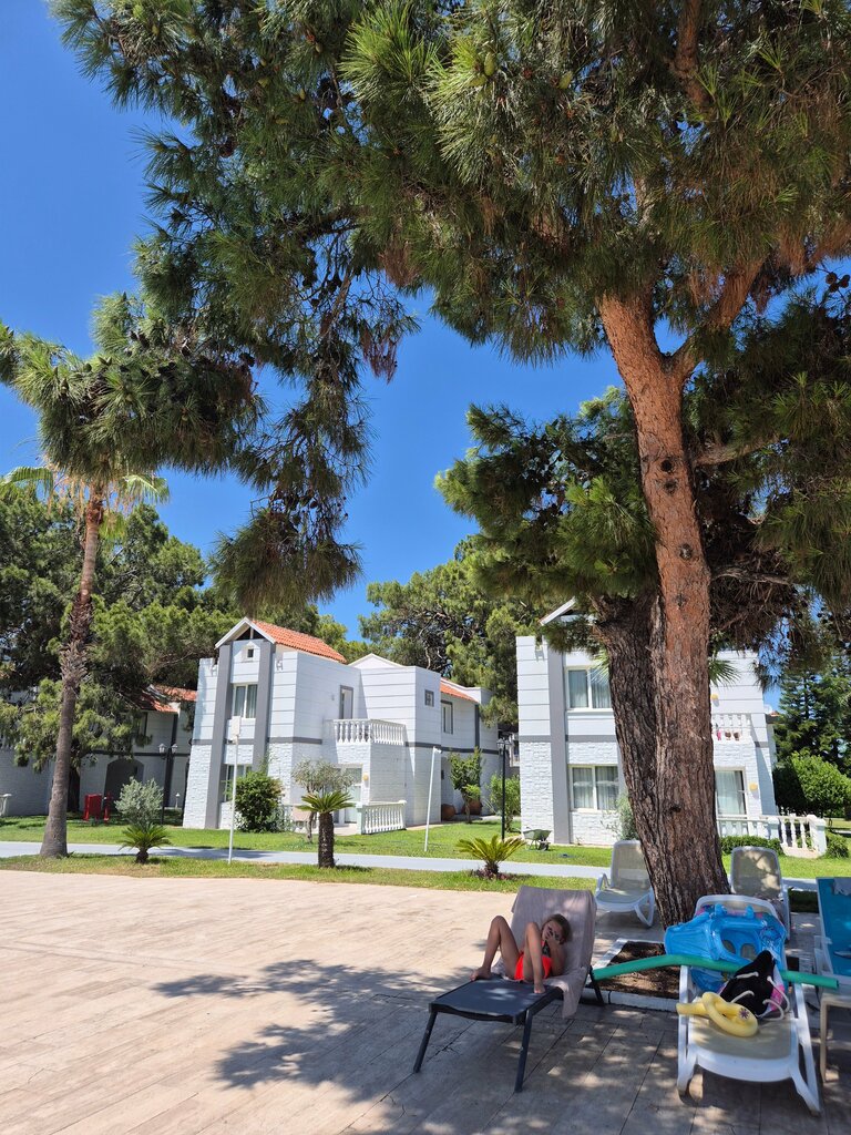 Elektrikli oto şarj istasyonları Zes Elektrikli Şarj İstasyonu, Kemer, foto