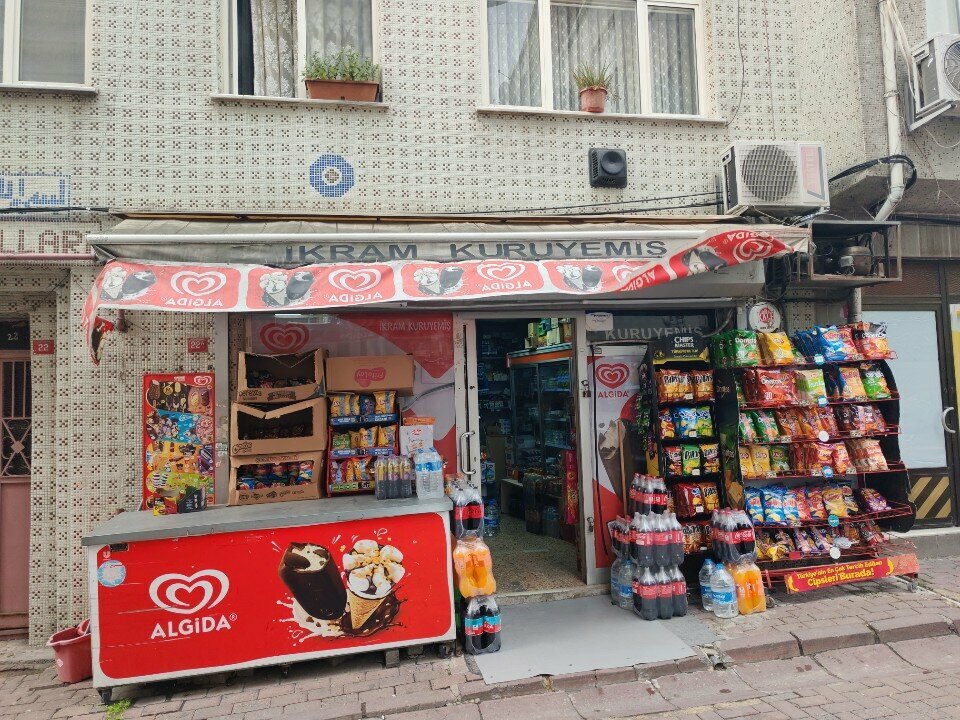 Market İkram Kuruyemiş, İstanbul, foto