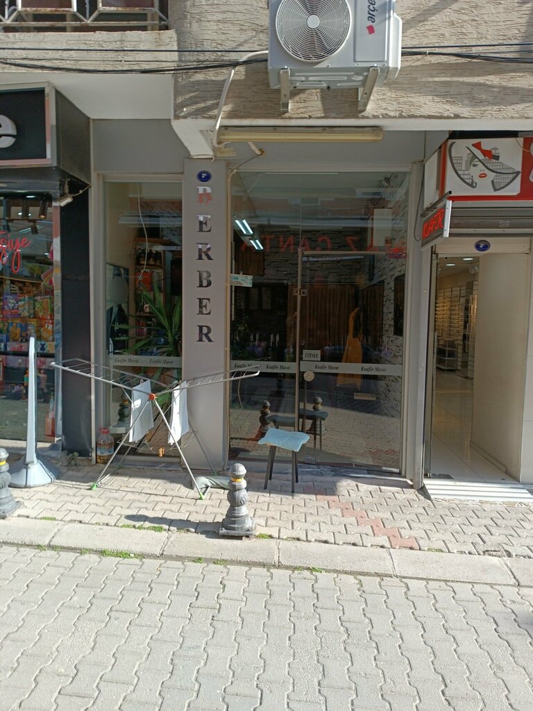 Berberler Kuaför Murat, İzmir, foto