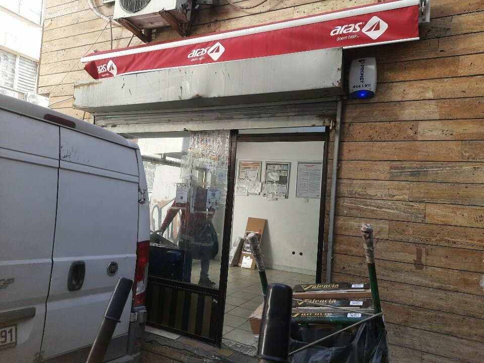 Kargo firmaları Aras Kargo, İstanbul, foto