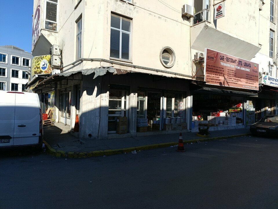 Züccaciye mağazaları Ünallar Züccaciye, İzmir, foto
