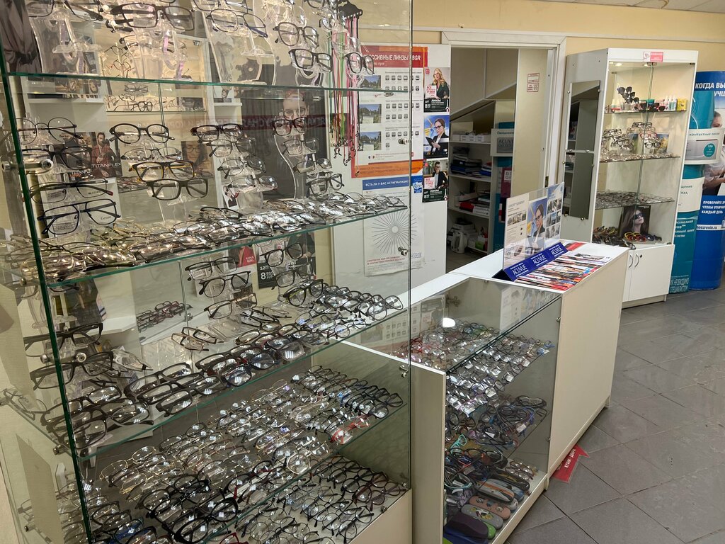 Optik Лен-Оптика 72, Puşkin, foto