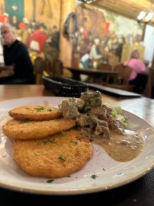 Гасцiнны маёнтак (Minskaja region, Lagojski sielsaviet, 36к1), restoran  Minskaya oblastından