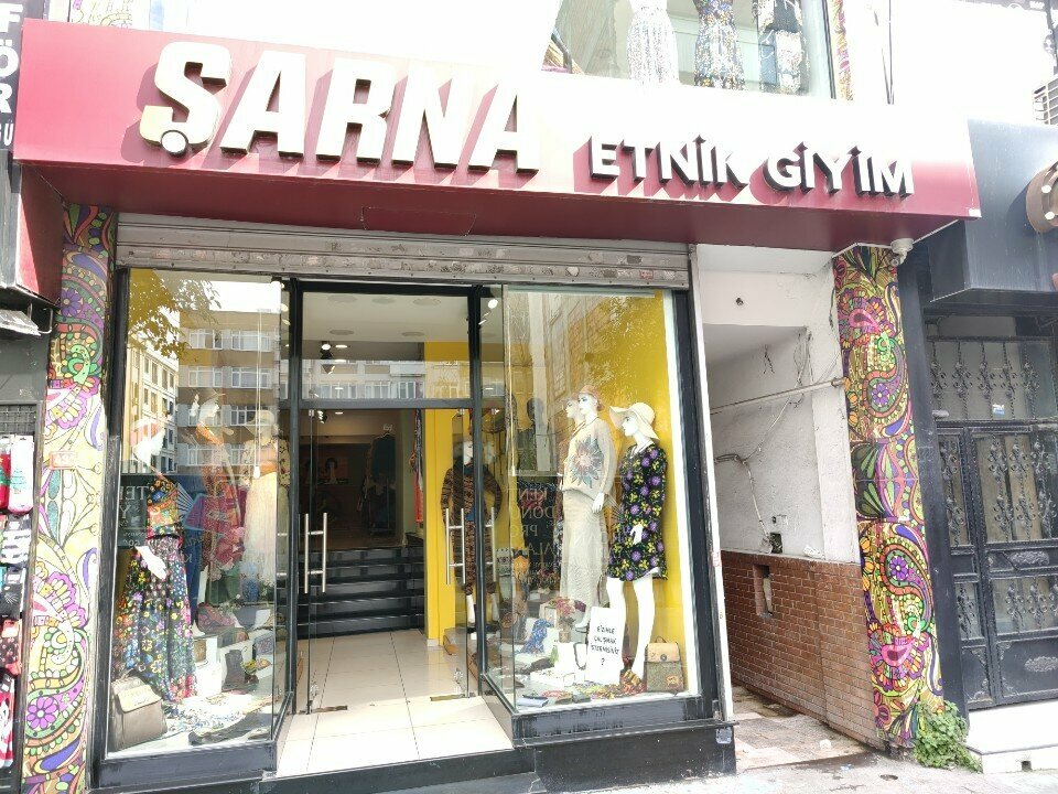 Giyim mağazası Şarna, İstanbul, foto