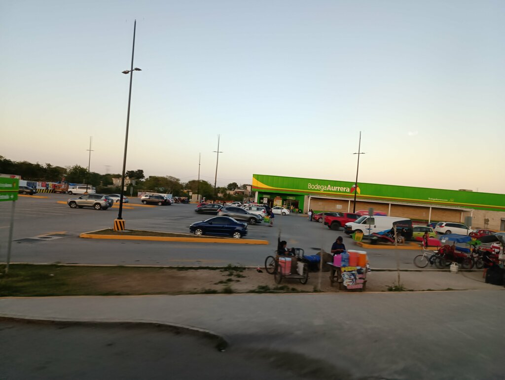 Süpermarket Supermercado, Cancun, foto