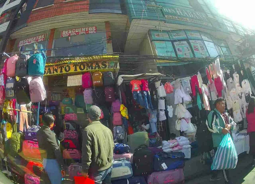 Giyim mağazası Santo Tomas, La Paz, foto