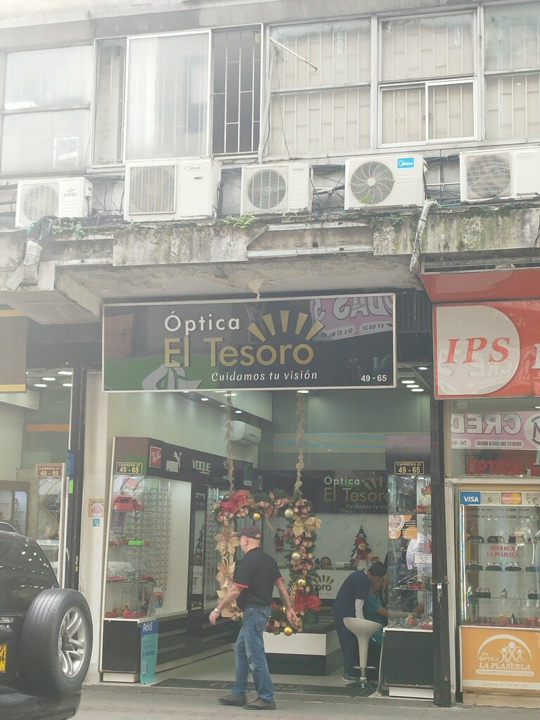 Özel muayenehaneler Optica el tesoro, Medellin, foto