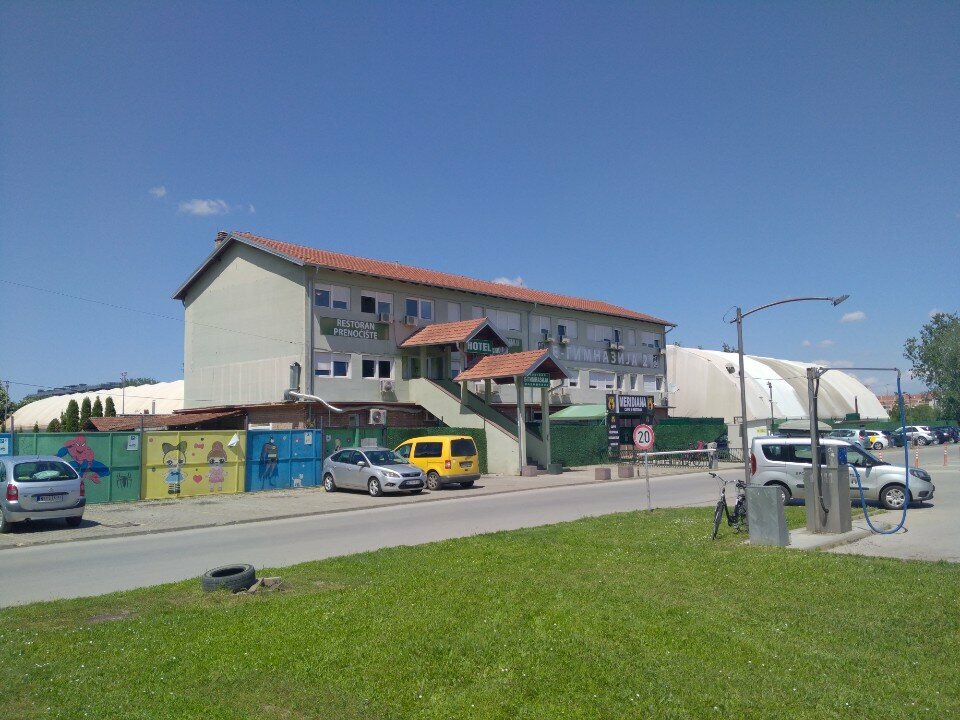 Spor okulları Meridiana, Novi Sad, foto