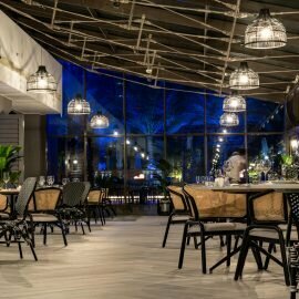 Kahve dükkanları Infini Pool Lounge, Dubai, foto