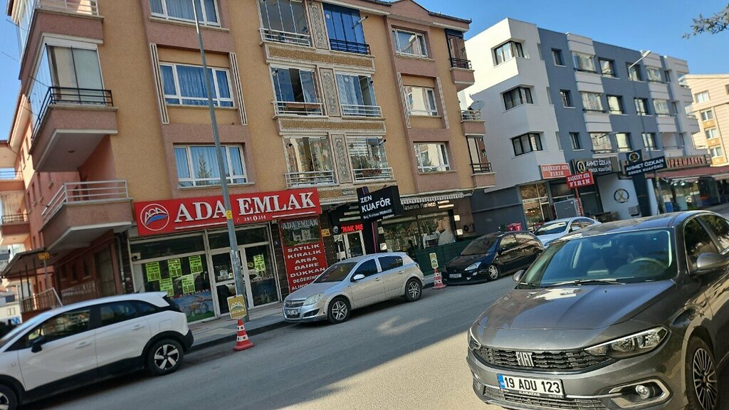 Emlak ofisi Ada Emlak, Ankara, foto