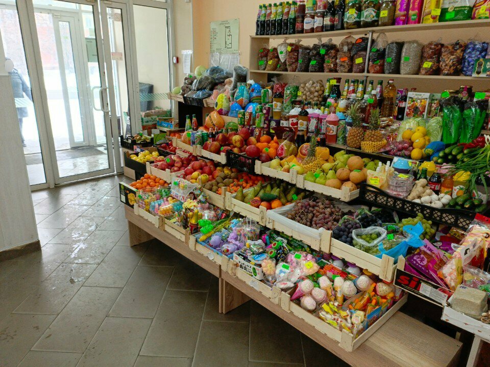 Manavlar Магазин овощей и фруктов, Kemerovo, foto
