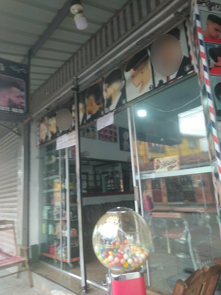 Kuaförler Je e Ines salon & peluquería, Santa‑Krus, foto