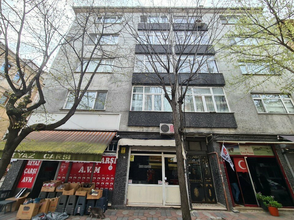 Berberler Arif Erkek Kuaförü, İstanbul, foto