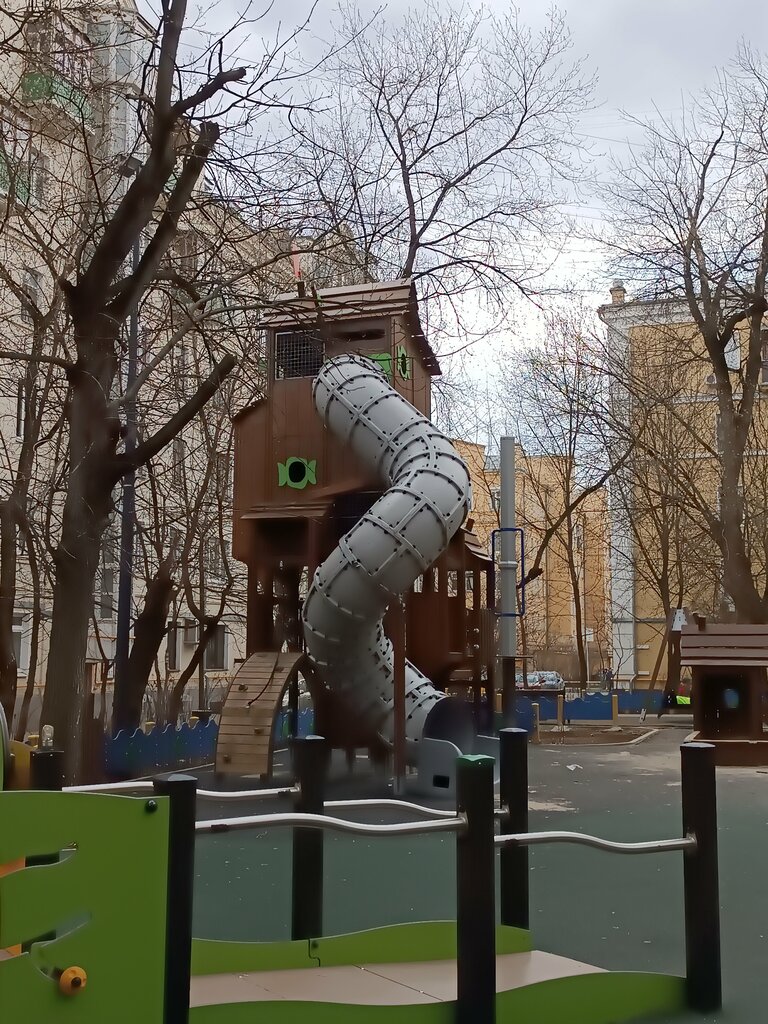 Oyun alanı Playground, Moskova, foto