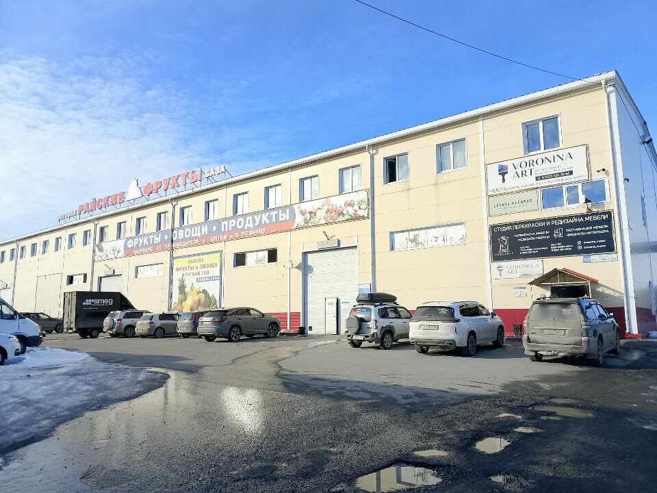 Yağlama ürünleri Oilopttorg, Surgut, foto
