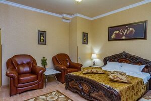 Grand Hotel (Psekupskaya ulitsa No:85), otel  Goriaçi Kliuç'tan