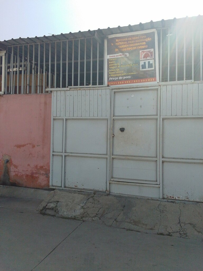 Satış ofisi Loja de material de de coração, Loanda, foto