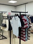 Trendset (Torgovaya ploshchad No:6), giyim mağazası  Ustugna'dan