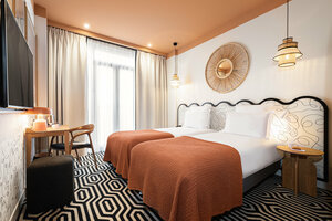 Hotel Albert 1er Nice (Provence-Alpes-Côte d'Azur, Alpes-Maritimes, Arrondissement de Nice, Nice, Avenue des Phocéens, 4), otel  Nice'den