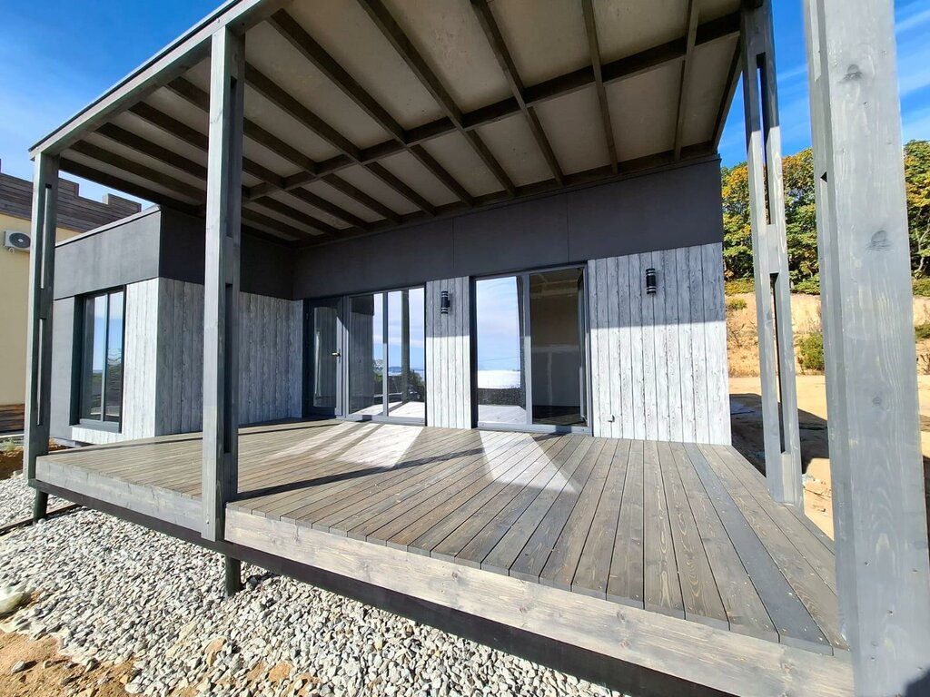 Çatı ve çatı materyalleri Centr Krovli, Sakhalinsk, foto