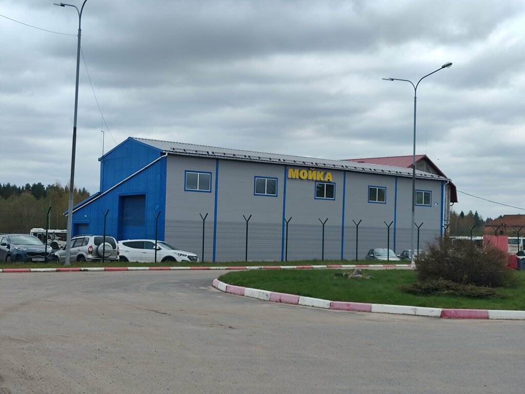 Oto yıkama Tihvin-Petrol, Tixvin, foto