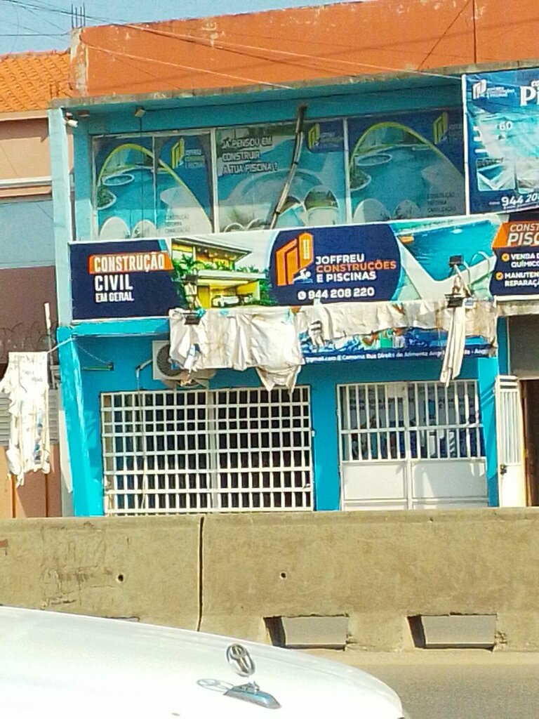 Havuz ekipmanları Joffreu, Loanda, foto