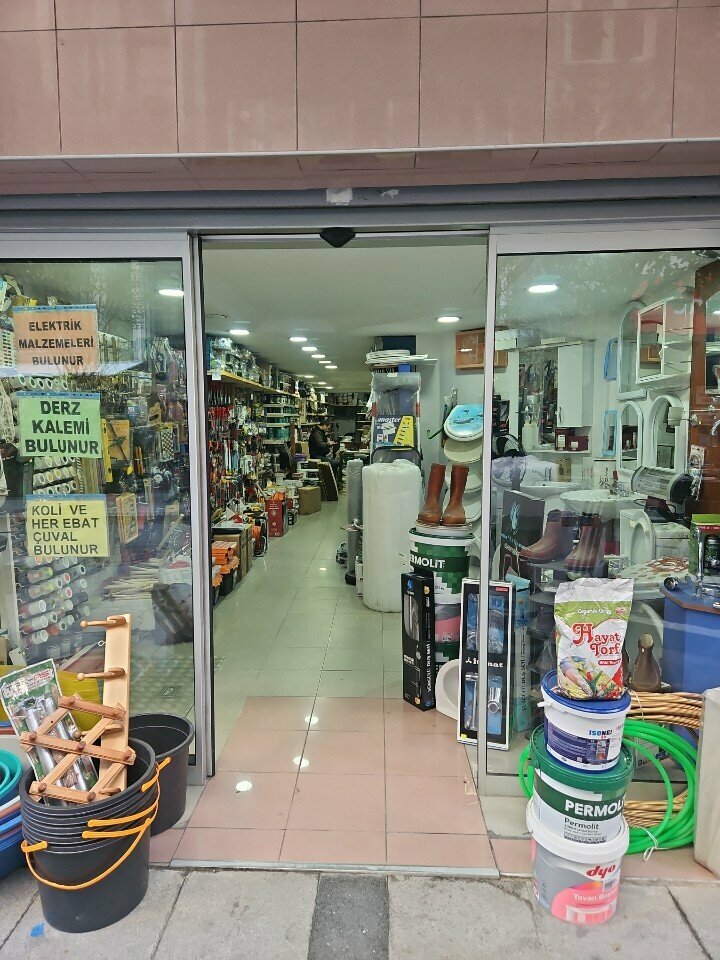 Yapı mağazası Nalbur Ak-İş Ticaret, İstanbul, foto