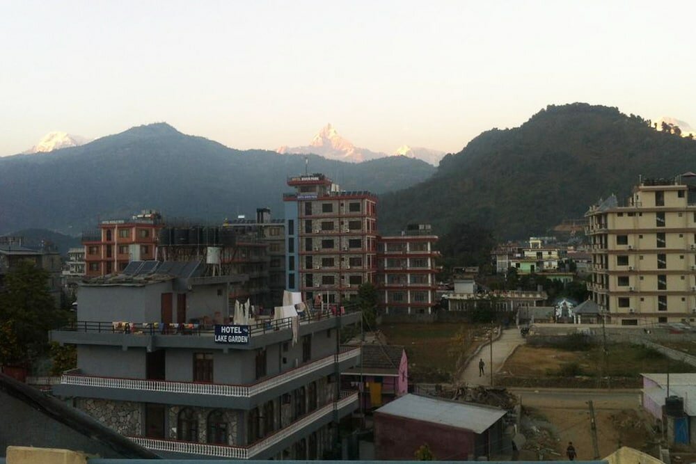 Otel Hotel Deep Oasis, Pokhara, foto