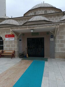 Veysel Karani Camii (Ankara, Keçiören, Şefkat Mah., Dr. Besım Ömer Cad., 29), cami  Ankara'dan