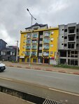 B. Yao Architect (Abidjan, Cocody, Quartier de la Djorobité I), peyzaj tasarımı  Abican'dan