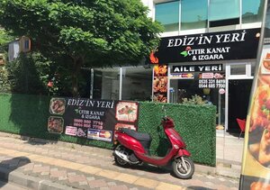 Edizin Yeri Çıtır Kanat - Izgara Çayırova (Kocaeli, Çayırova, Özgürlük Mah., Mehmet Akif Ersoy Cad., 112B), bar  Çayırova'dan
