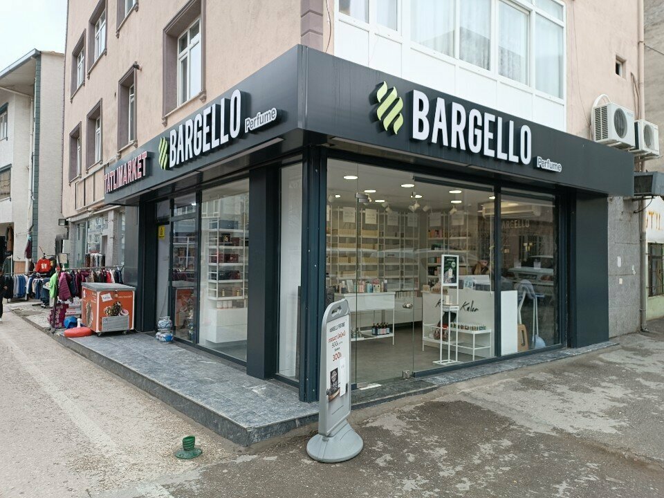 Kozmetik ve parfümeri mağazaları Bargello, Bursa, foto