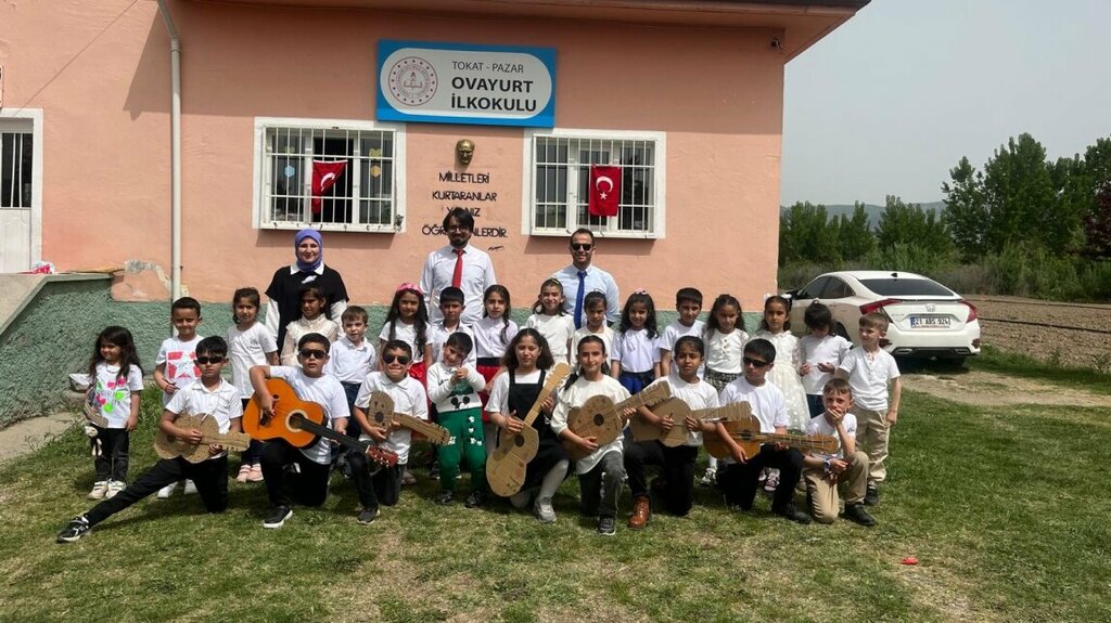 i̇lkokul Ovayurt İlkokulu, Pazar, foto