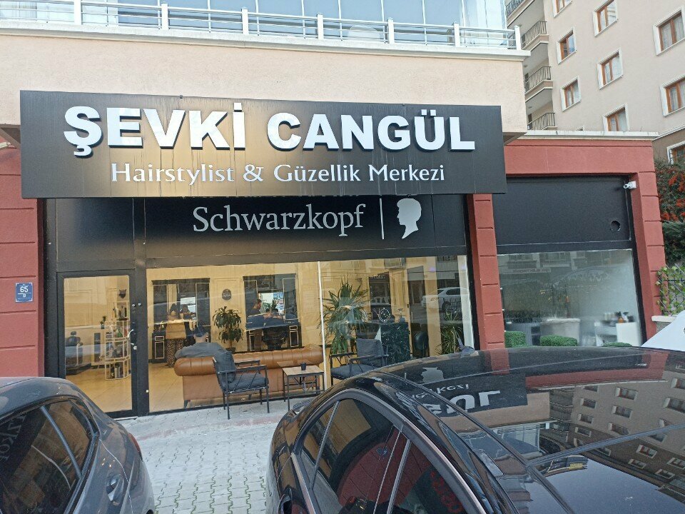 Güzellik salonu Şevki Cangül Hairstylist & Güzellik Salonu, Ankara, foto