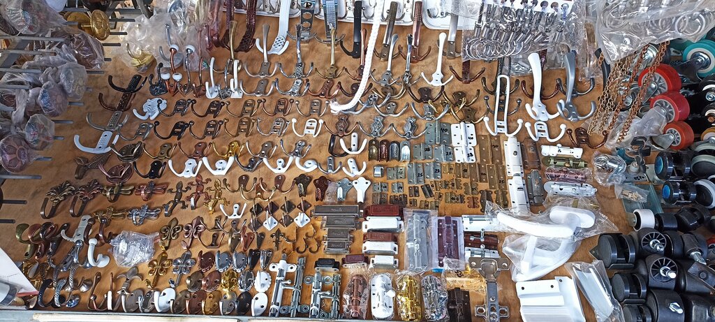 Mobilya aksesuar ve parçaları Мебельная фурнитура, Novoçerkassk, foto