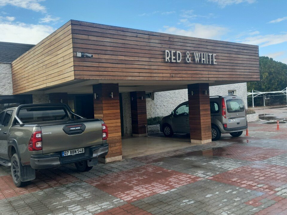 Hobi kulüpleri Red & White Beach, Antalya, foto