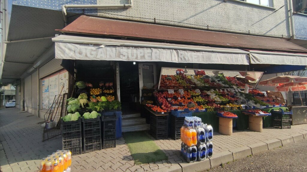 Market Doğan Market, İstanbul, foto