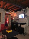The Door Lounge (İzmir, Çeşme, Alaçatı Mah., 11042 Sok., 6), bar  Çeşme'den