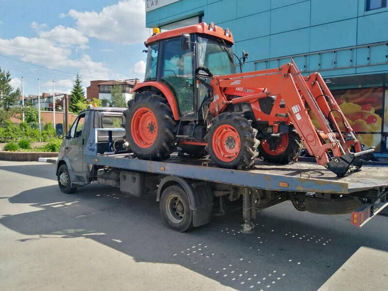 Çekici hizmeti Tow Truck Help, Saint‑Petersburg, foto