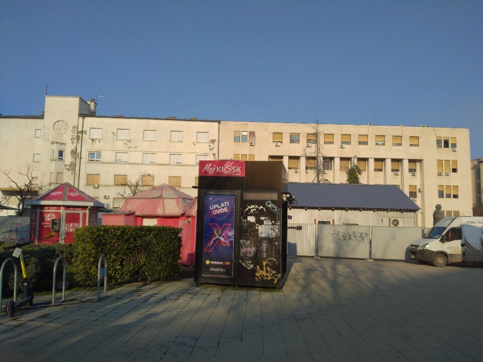 Gazete bayi Moj Kiosk, Novi Sad, foto