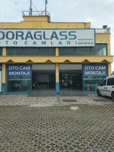 Otomobil servisi Doraglass, Antalya, foto